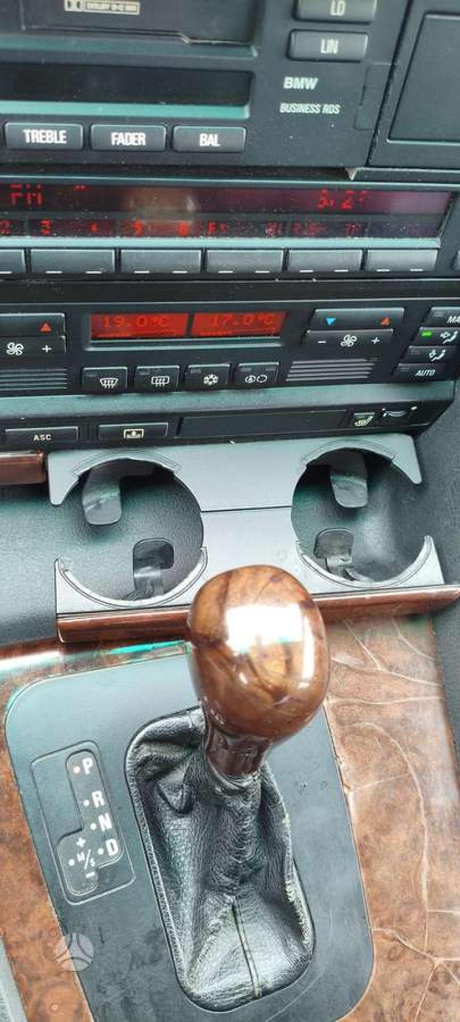 BMW 728 1997 Viļņa, ar dzinēja tilpumu 2.80 L un nobraukumu 370 tūkst. km par 3200 €, foto 29 vietnē AUTOMOTO.COM.LV