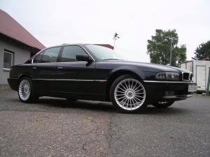 BMW 728 1998 in Sigulda, with an engine capacity of 2.80 L and mileage of 271 thousand km for 7950 €, photo 3 on AUTOMOTO.COM.LV