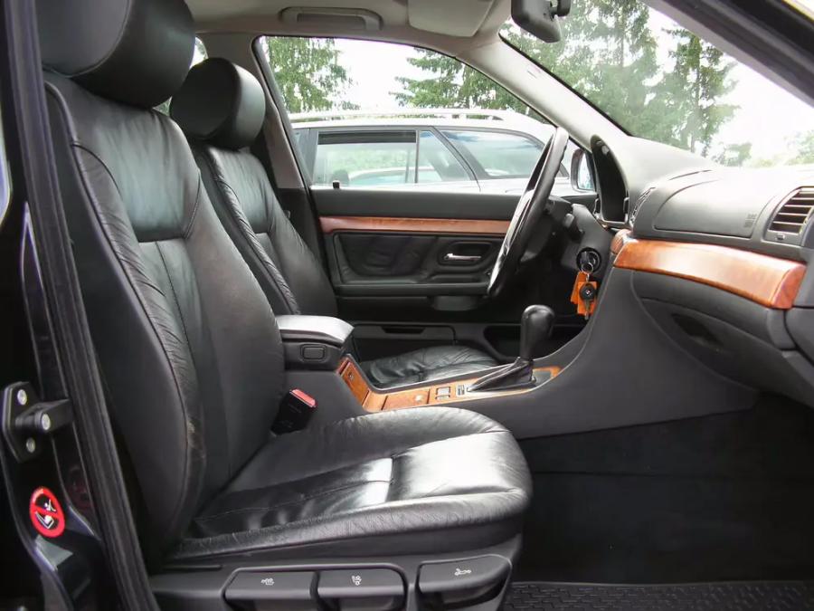 BMW 728 1998 in Sigulda, with an engine capacity of 2.80 L and mileage of 271 thousand km for 7950 €, photo 27 on AUTOMOTO.COM.LV