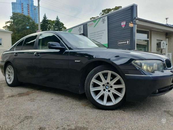 Melns BMW 730 2003 Viļņa, ar dzinēja tilpumu 3.00 L un nobraukumu 414 tūkst. km par 2950 €, foto 3 vietnē AUTOMOTO.COM.LV