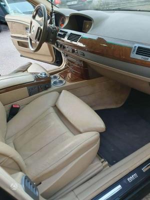 Black BMW 730 2003 in Vilnius, with an engine capacity of 3.00 L and mileage of 414 thousand km for 2950 €, photo 8 on AUTOMOTO.COM.LV