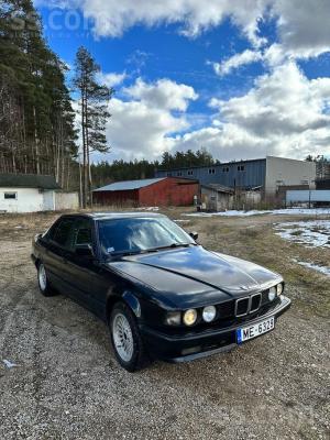 Melns BMW 730 1991 Rīga, ar dzinēja tilpumu 3.00 L un nobraukumu 361 tūkst. km par 3950 €, foto 6 vietnē AUTOMOTO.COM.LV