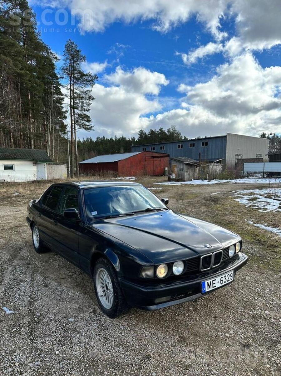 Melns BMW 730 1991 Rīga, ar dzinēja tilpumu 3.00 L un nobraukumu 361 tūkst. km par 3950 €, foto 6 vietnē AUTOMOTO.COM.LV