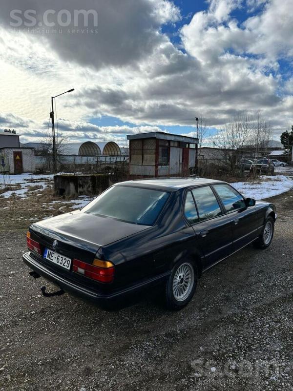 Melns BMW 730 1991 Rīga, ar dzinēja tilpumu 3.00 L un nobraukumu 361 tūkst. km par 3950 €, foto 9 vietnē AUTOMOTO.COM.LV