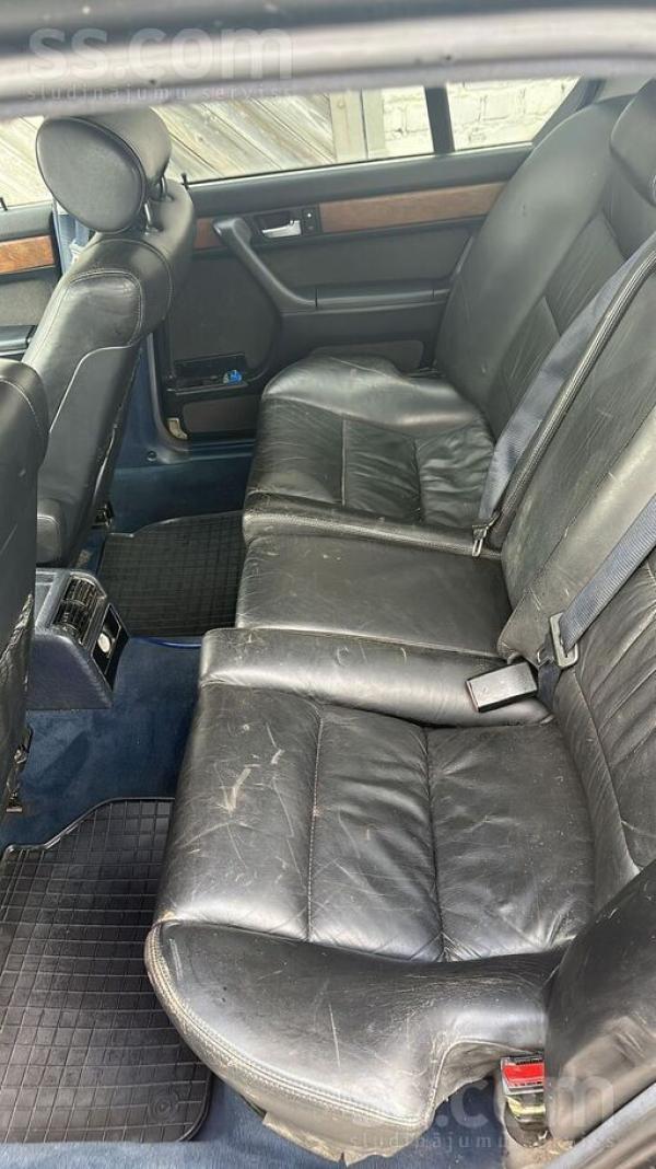 Melns BMW 730 1991 Rīga, ar dzinēja tilpumu 3.00 L un nobraukumu 361 tūkst. km par 3950 €, foto 10 vietnē AUTOMOTO.COM.LV