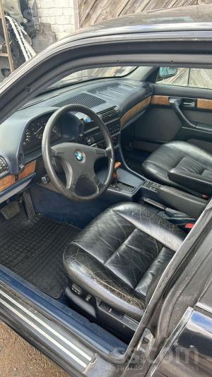 Melns BMW 730 1991 Rīga, ar dzinēja tilpumu 3.00 L un nobraukumu 361 tūkst. km par 3950 €, foto 22 vietnē AUTOMOTO.COM.LV