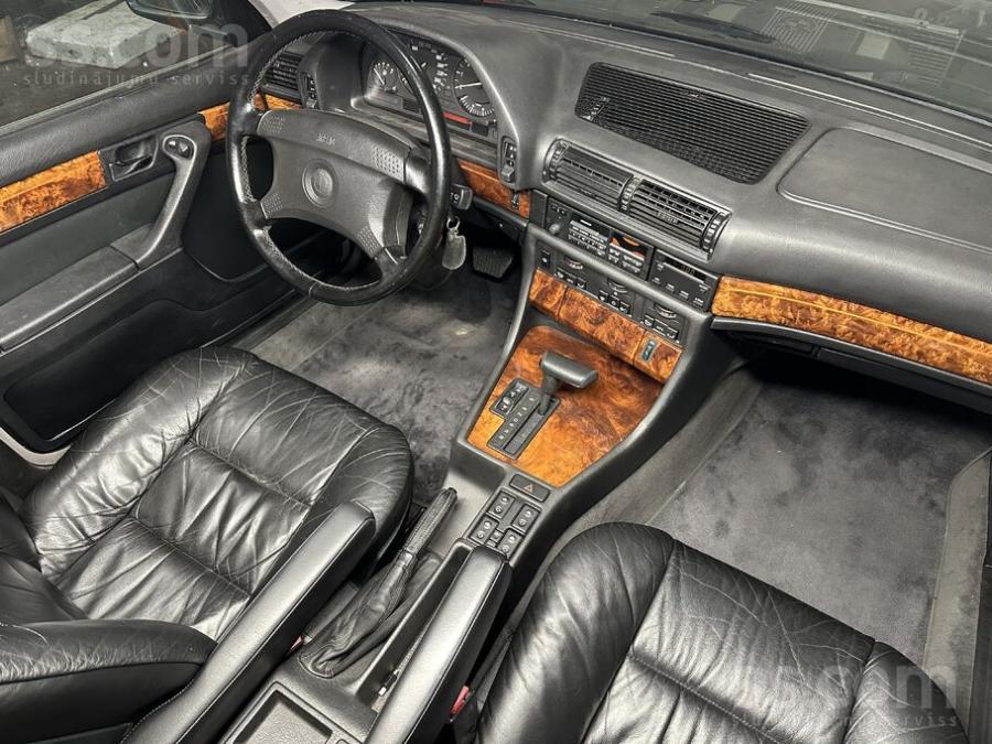 Melns BMW 730 1993 Valmiera, ar dzinēja tilpumu 3.00 L un nobraukumu 246 tūkst. km par 15000 €, foto 6 vietnē AUTOMOTO.COM.LV