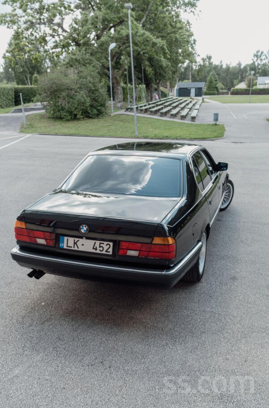 Melns BMW 730 1993 Rīga, ar dzinēja tilpumu 3.00 L un nobraukumu 282 tūkst. km par 11900 €, foto 14 vietnē AUTOMOTO.COM.LV