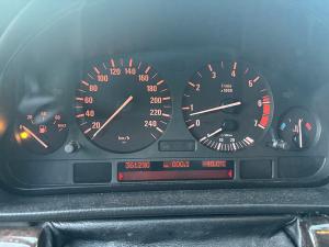 Black BMW 730 1994 in Rakvere, with an engine capacity of 3.00 L and mileage of 361 thousand km for 1900 €, photo 6 on AUTOMOTO.COM.LV