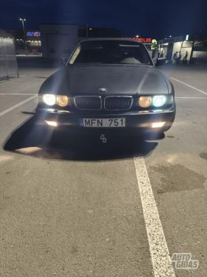 Melns BMW 730 2001 Pakruojis, ar dzinēja tilpumu 2.90 L un nobraukumu 571 tūkst. km par 2250 €, foto 10 vietnē AUTOMOTO.COM.LV