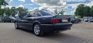 Black BMW 730 2001 in Valmiera, with an engine capacity of 3.00 L and mileage of 436 thousand km for 3400 €, photo 8 on AUTOMOTO.COM.LV