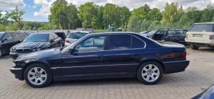 Black BMW 730 2001 in Valmiera, with an engine capacity of 3.00 L and mileage of 436 thousand km for 3400 €, photo 9 on AUTOMOTO.COM.LV