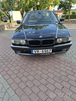 Черный БМВ 730 2001 в Мадона, объемом двигателя 3.00 л и пробегом 341 тыс. км за 2500 €, фото 7 на AUTOMOTO.COM.LV