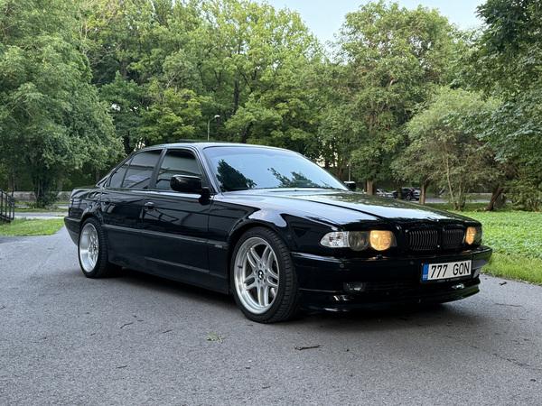 Black BMW 730 2001 in Narva, with an engine capacity of 0.00 L and mileage of 0 thousand km for 9250 €, photo 4 on AUTOMOTO.COM.LV