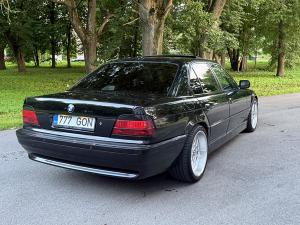 Black BMW 730 2001 in Narva, with an engine capacity of 0.00 L and mileage of 0 thousand km for 9250 €, photo 7 on AUTOMOTO.COM.LV