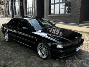 Black BMW 730 2001 in Riga, with an engine capacity of 3.00 L and mileage of 0 thousand km for 8400 €, photo  on AUTOMOTO.COM.LV