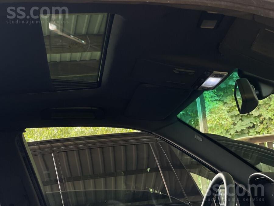 Black BMW 730 2001 in Riga, with an engine capacity of 3.00 L and mileage of 0 thousand km for 8400 €, photo 11 on AUTOMOTO.COM.LV