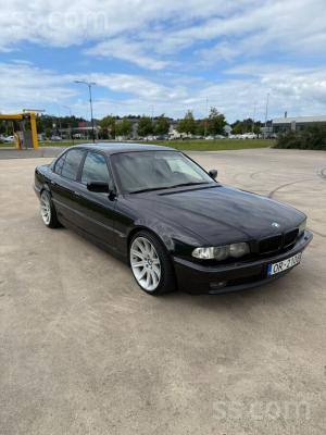 Melns BMW 730 2001 Liepāja, ar dzinēja tilpumu 3.00 L un nobraukumu 556 tūkst. km par 6600 €, foto 5 vietnē AUTOMOTO.COM.LV