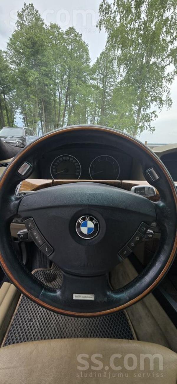 Black BMW 730 2002 in Daugavpils, with an engine capacity of 3.00 L and mileage of 0 thousand km for 3200 €, photo 6 on AUTOMOTO.COM.LV