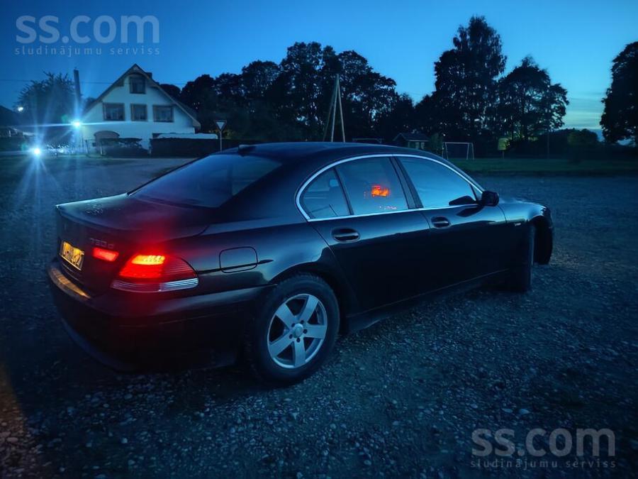 Black BMW 730 2002 in Tukums, with an engine capacity of 3.00 L and mileage of 500 thousand km for 3000 €, photo 4 on AUTOMOTO.COM.LV