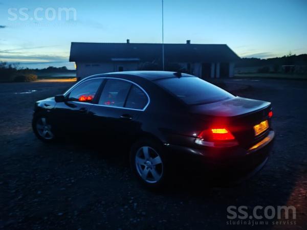 Melns BMW 730 2002 Tukums, ar dzinēja tilpumu 3.00 L un nobraukumu 500 tūkst. km par 3000 €, foto 5 vietnē AUTOMOTO.COM.LV
