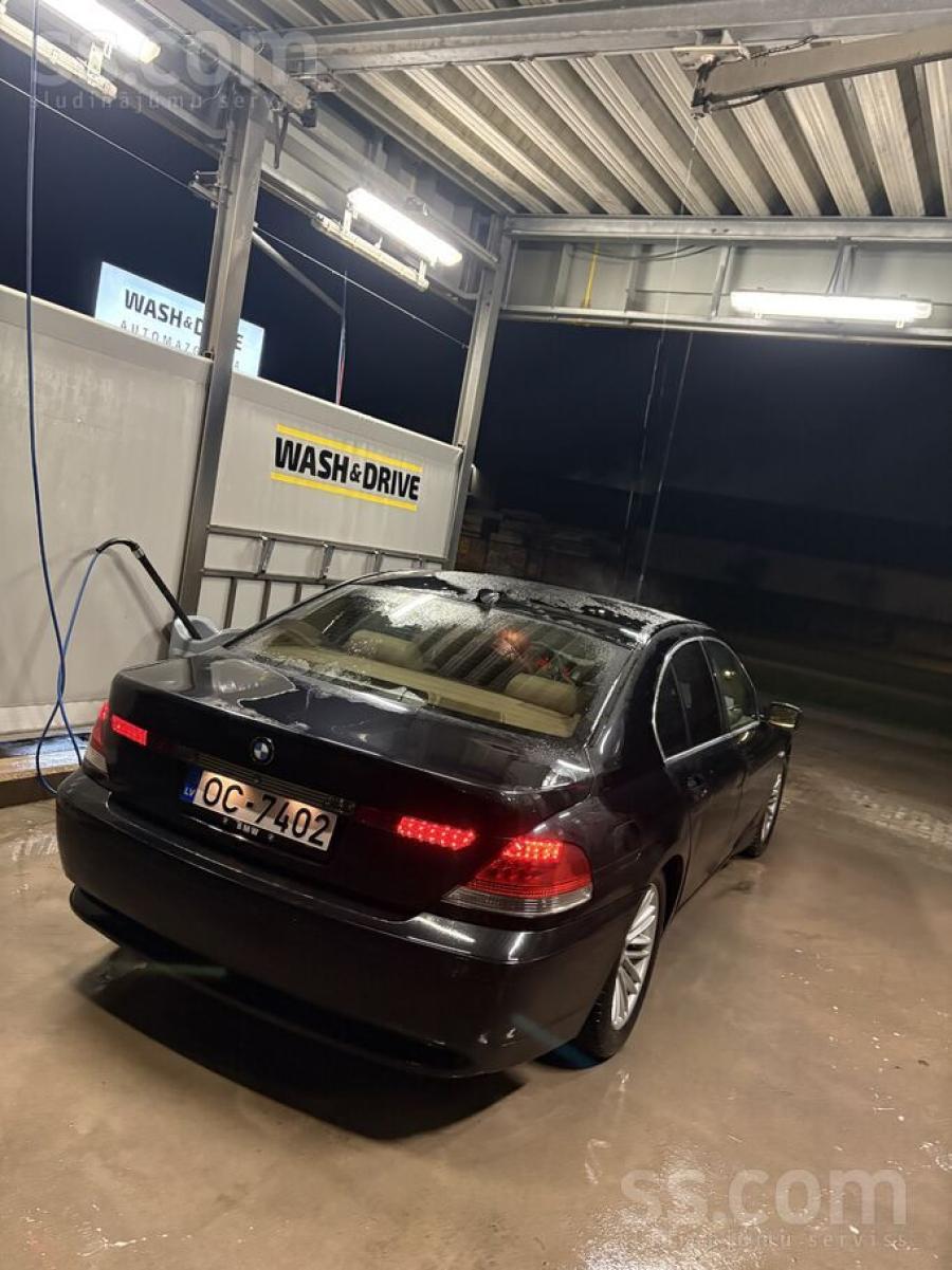 Melns BMW 730 2003 Saldus, ar dzinēja tilpumu 3.00 L un nobraukumu 470 tūkst. km par 2800 €, foto 3 vietnē AUTOMOTO.COM.LV