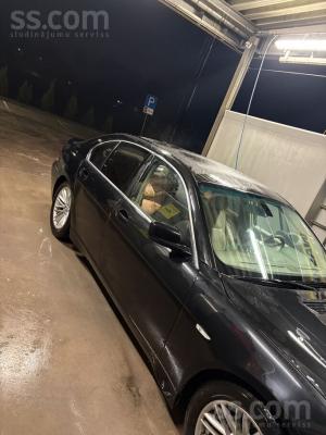 Melns BMW 730 2003 Saldus, ar dzinēja tilpumu 3.00 L un nobraukumu 470 tūkst. km par 2800 €, foto 4 vietnē AUTOMOTO.COM.LV