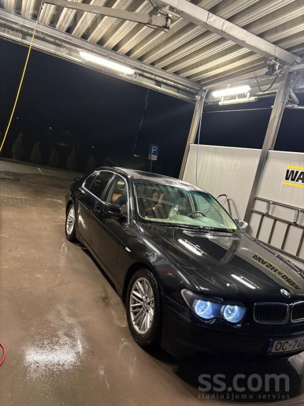 Melns BMW 730 2003 Saldus, ar dzinēja tilpumu 3.00 L un nobraukumu 470 tūkst. km par 2800 €, foto 5 vietnē AUTOMOTO.COM.LV