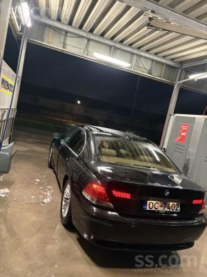 Melns BMW 730 2003 Saldus, ar dzinēja tilpumu 3.00 L un nobraukumu 470 tūkst. km par 2800 €, foto 6 vietnē AUTOMOTO.COM.LV