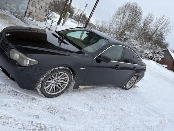 Black BMW 730 2003 in Rezekne, with an engine capacity of 3.00 L and mileage of 670 thousand km for 2700 €, photo 2 on AUTOMOTO.COM.LV