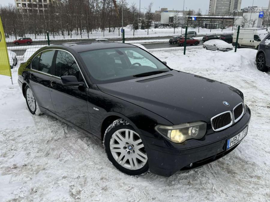 Melns BMW 730 2003 Viļņa, ar dzinēja tilpumu 2.99 L un nobraukumu 306 tūkst. km par 2800 €, foto 4 vietnē AUTOMOTO.COM.LV