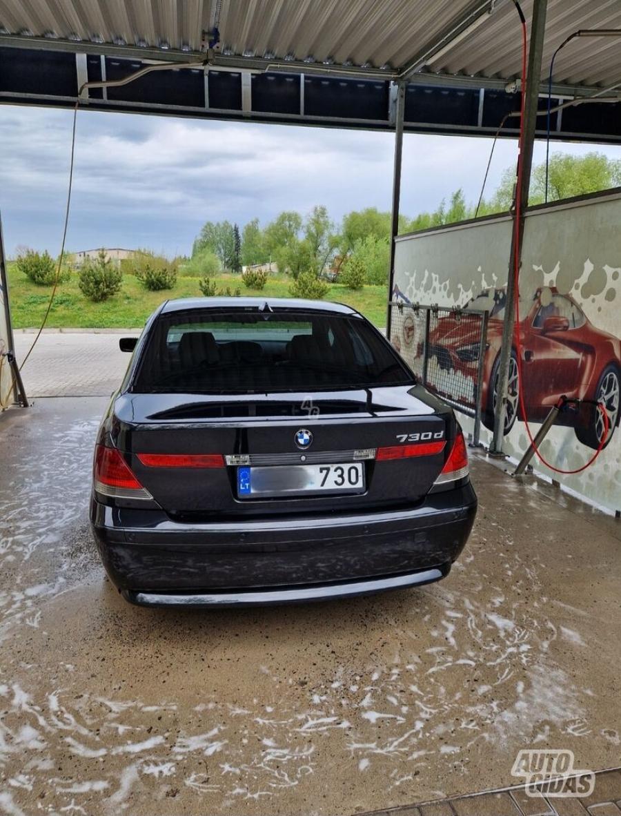 Black BMW 730 2003 in Marijampole, with an engine capacity of 3.00 L and mileage of 269 thousand km for 3500 €, photo 5 on AUTOMOTO.COM.LV