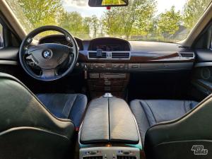 Black BMW 730 2003 in Marijampole, with an engine capacity of 3.00 L and mileage of 269 thousand km for 3500 €, photo 14 on AUTOMOTO.COM.LV