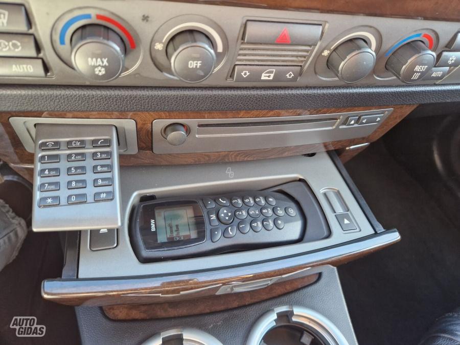 Black BMW 730 2003 in Marijampole, with an engine capacity of 3.00 L and mileage of 269 thousand km for 3500 €, photo 31 on AUTOMOTO.COM.LV