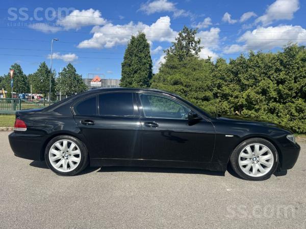 Melns BMW 730 2003 Rīga, ar dzinēja tilpumu 3.00 L un nobraukumu 304 tūkst. km par 4700 €, foto 1 vietnē AUTOMOTO.COM.LV