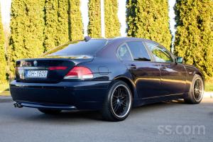 Melns BMW 730 2003 Jelgava, ar dzinēja tilpumu 3.00 L un nobraukumu 363 tūkst. km par 2600 €, foto 7 vietnē AUTOMOTO.COM.LV