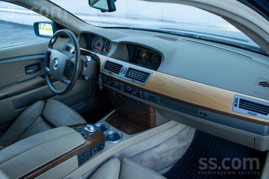 Melns BMW 730 2003 Jelgava, ar dzinēja tilpumu 3.00 L un nobraukumu 363 tūkst. km par 2600 €, foto 9 vietnē AUTOMOTO.COM.LV