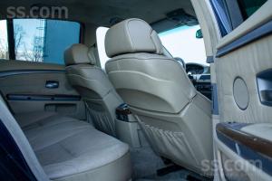 Melns BMW 730 2003 Jelgava, ar dzinēja tilpumu 3.00 L un nobraukumu 363 tūkst. km par 2600 €, foto 10 vietnē AUTOMOTO.COM.LV
