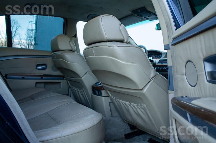 Melns BMW 730 2003 Jelgava, ar dzinēja tilpumu 3.00 L un nobraukumu 363 tūkst. km par 2600 €, foto 10 vietnē AUTOMOTO.COM.LV