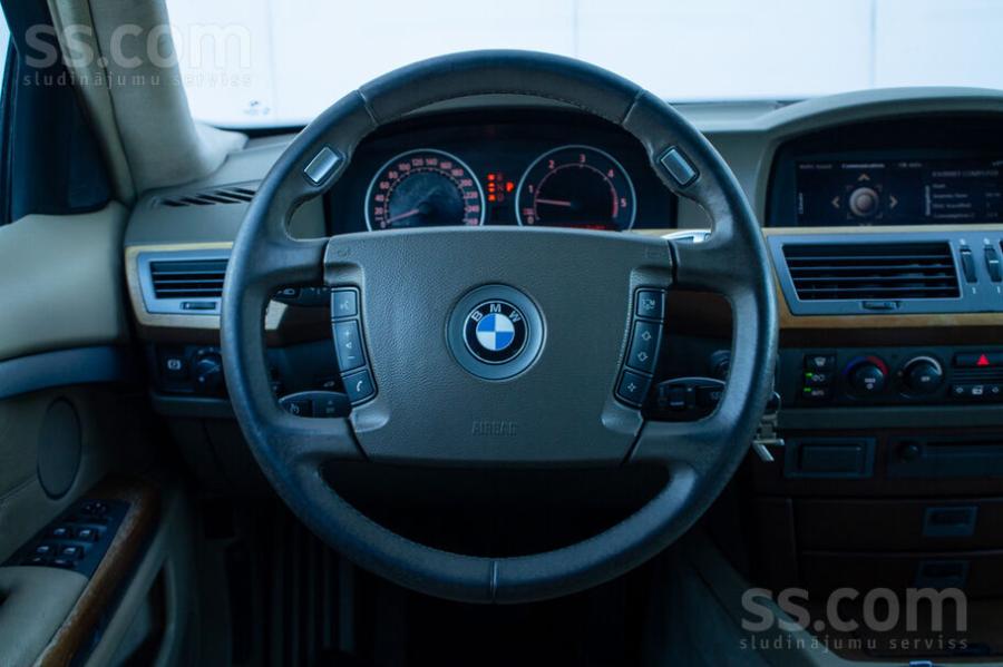 Melns BMW 730 2003 Jelgava, ar dzinēja tilpumu 3.00 L un nobraukumu 363 tūkst. km par 2600 €, foto 12 vietnē AUTOMOTO.COM.LV