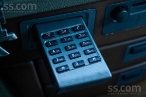 Melns BMW 730 2003 Jelgava, ar dzinēja tilpumu 3.00 L un nobraukumu 363 tūkst. km par 2600 €, foto 16 vietnē AUTOMOTO.COM.LV