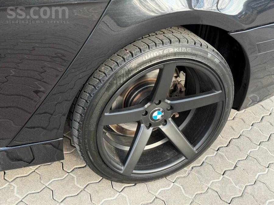 Melns BMW 730 2003 Rīga, ar dzinēja tilpumu 3.00 L un nobraukumu 0 tūkst. km par 3850 €, foto 14 vietnē AUTOMOTO.COM.LV