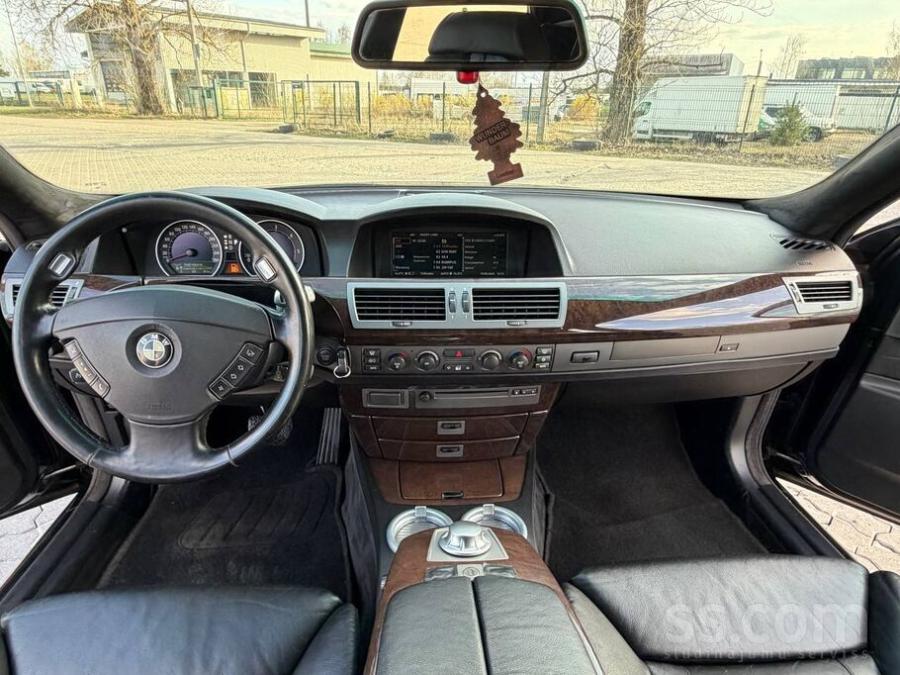 Melns BMW 730 2003 Rīga, ar dzinēja tilpumu 3.00 L un nobraukumu 0 tūkst. km par 3850 €, foto 17 vietnē AUTOMOTO.COM.LV