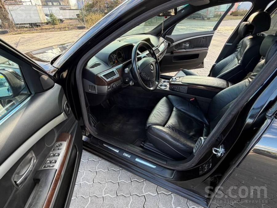 Melns BMW 730 2003 Rīga, ar dzinēja tilpumu 3.00 L un nobraukumu 0 tūkst. km par 3850 €, foto 20 vietnē AUTOMOTO.COM.LV