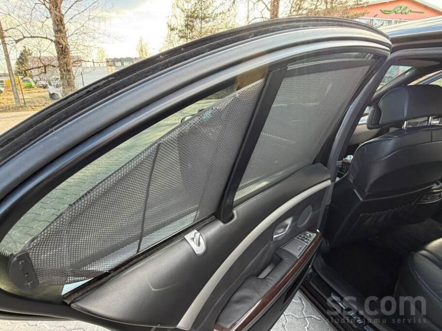 Melns BMW 730 2003 Rīga, ar dzinēja tilpumu 3.00 L un nobraukumu 0 tūkst. km par 3850 €, foto 22 vietnē AUTOMOTO.COM.LV