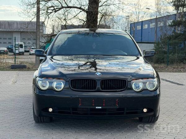 Black BMW 730 2003 in Riga, with an engine capacity of 3.00 L and mileage of 0 thousand km for 3750 €, photo 7 on AUTOMOTO.COM.LV