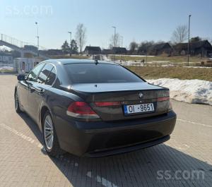 Melns BMW 730 2003 Rēzekne, ar dzinēja tilpumu 3.00 L un nobraukumu 637 tūkst. km par 2250 €, foto 4 vietnē AUTOMOTO.COM.LV