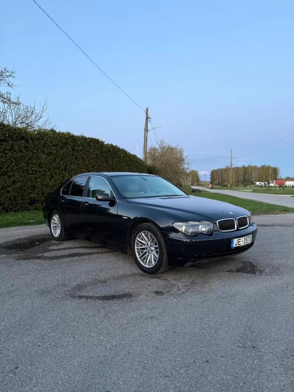 Melns BMW 730 2003 Rīga, ar dzinēja tilpumu 3.00 L un nobraukumu 391 tūkst. km par 2800 €, foto 2 vietnē AUTOMOTO.COM.LV