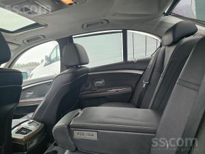 Melns BMW 730 2003 Rīga, ar dzinēja tilpumu 3.00 L un nobraukumu 310 tūkst. km par 3300 €, foto 3 vietnē AUTOMOTO.COM.LV