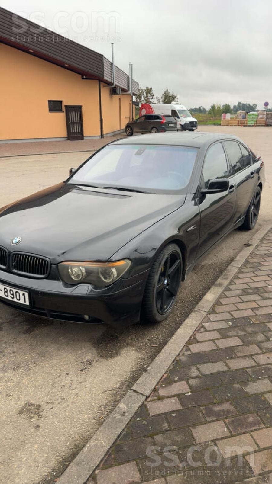 Melns BMW 730 2003 Bauska, ar dzinēja tilpumu 3.00 L un nobraukumu 257 tūkst. km par 3500 €, foto 7 vietnē AUTOMOTO.COM.LV
